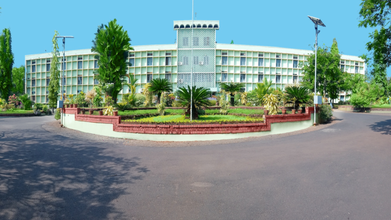 Farook College